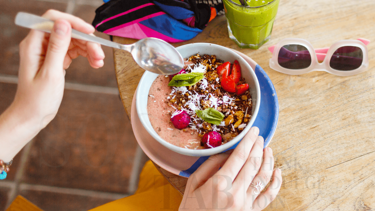 Instagram’s Famous Smoothie Bowls - SocioTab